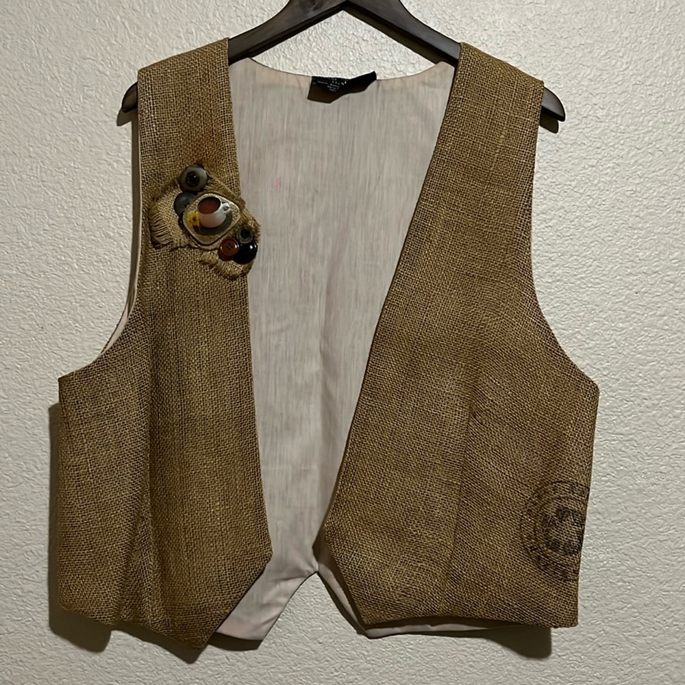 Hanne Kronberg Designs - Jute Vest - Cafe Do Brasil - Gem